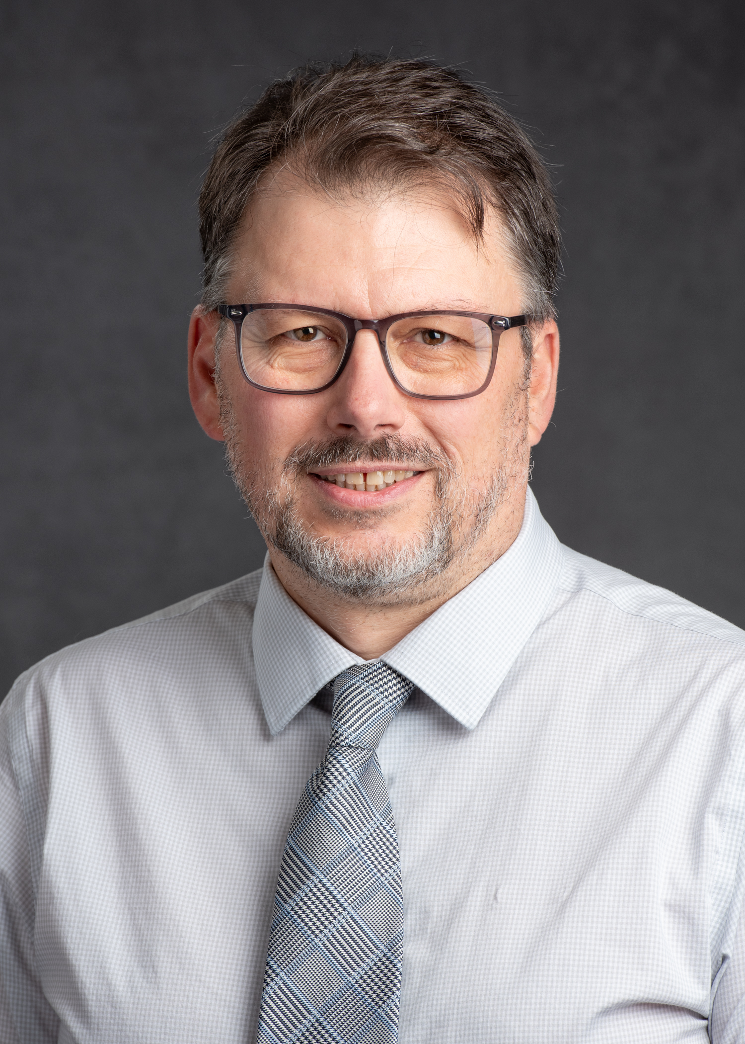 Robert Bertsch's Instagram, Twitter & Facebook on IDCrawl